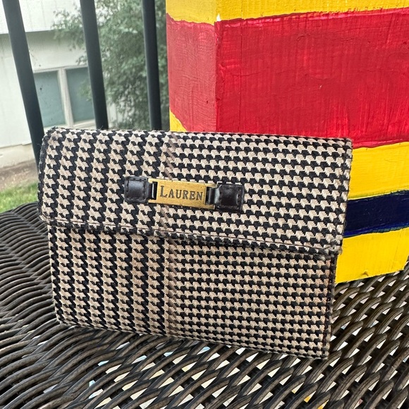 Lauren Ralph Lauren | Bags | Lauren Ralph Lauren Womens Vintage Brown ...